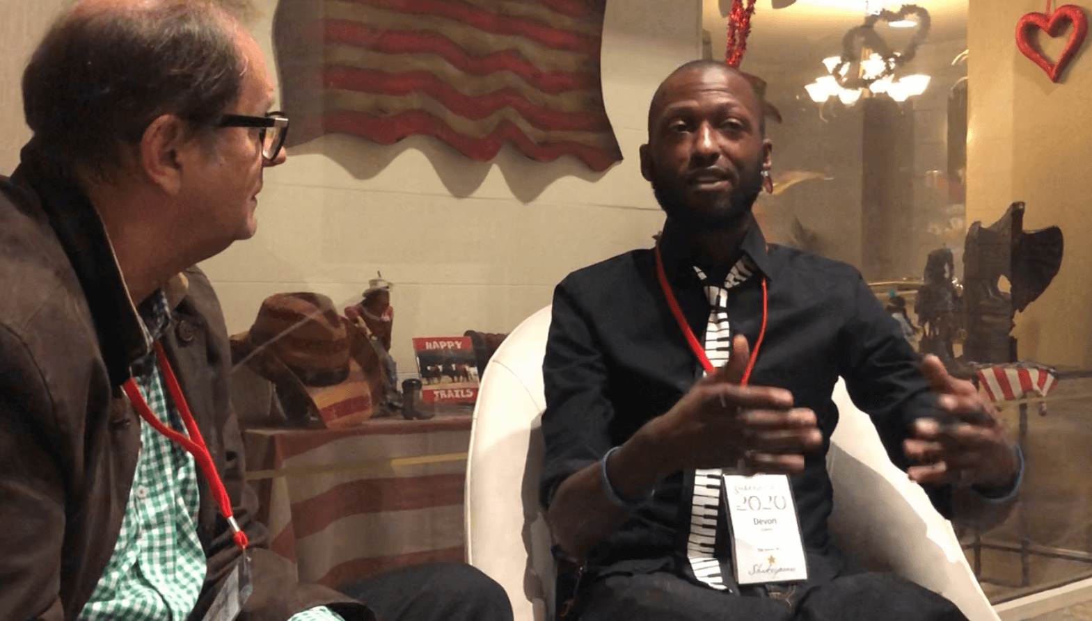 FSA Entrevista a Devon Glover, The Sonnet Man – Fundación Shakespeare ...